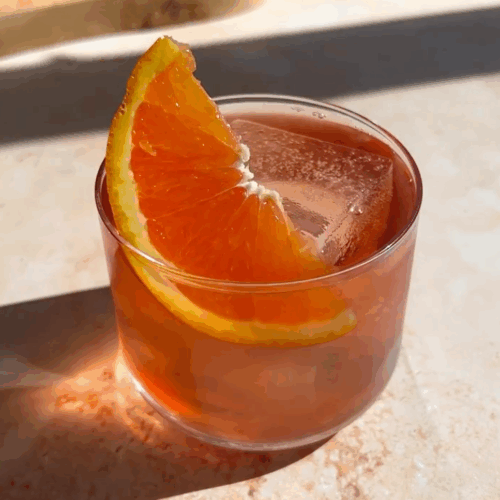 Rosita Cocktail, a riff on the Negroni - Join Jules